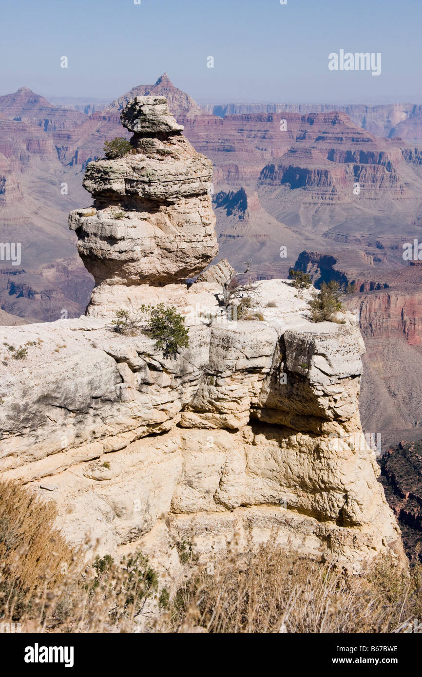 white rock,red rock Stock Photo - Alamy