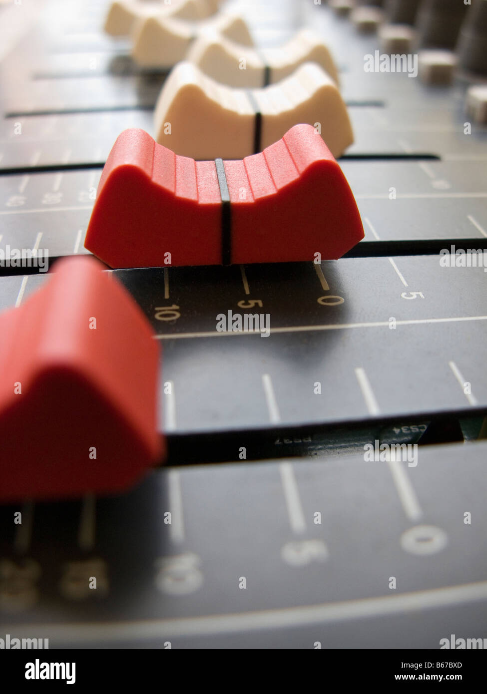 Mixer icon simple hi-res stock photography and images - Alamy