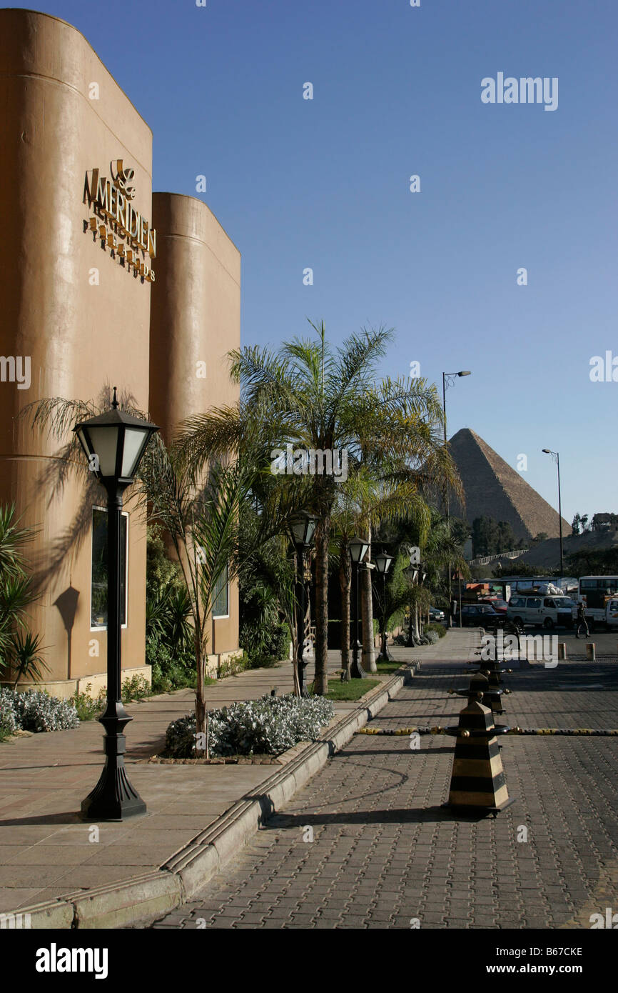 Le Meridien Pyramids Hotel in Cairo, Egypt Stock Photo - Alamy