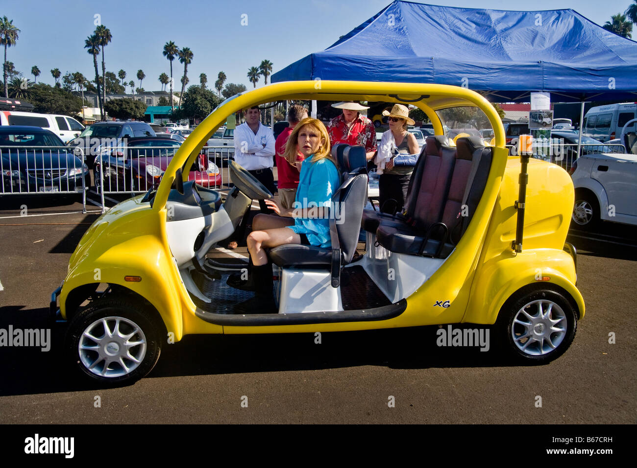 Outdoor car exhibition hi-res stock photography and images - Alamy