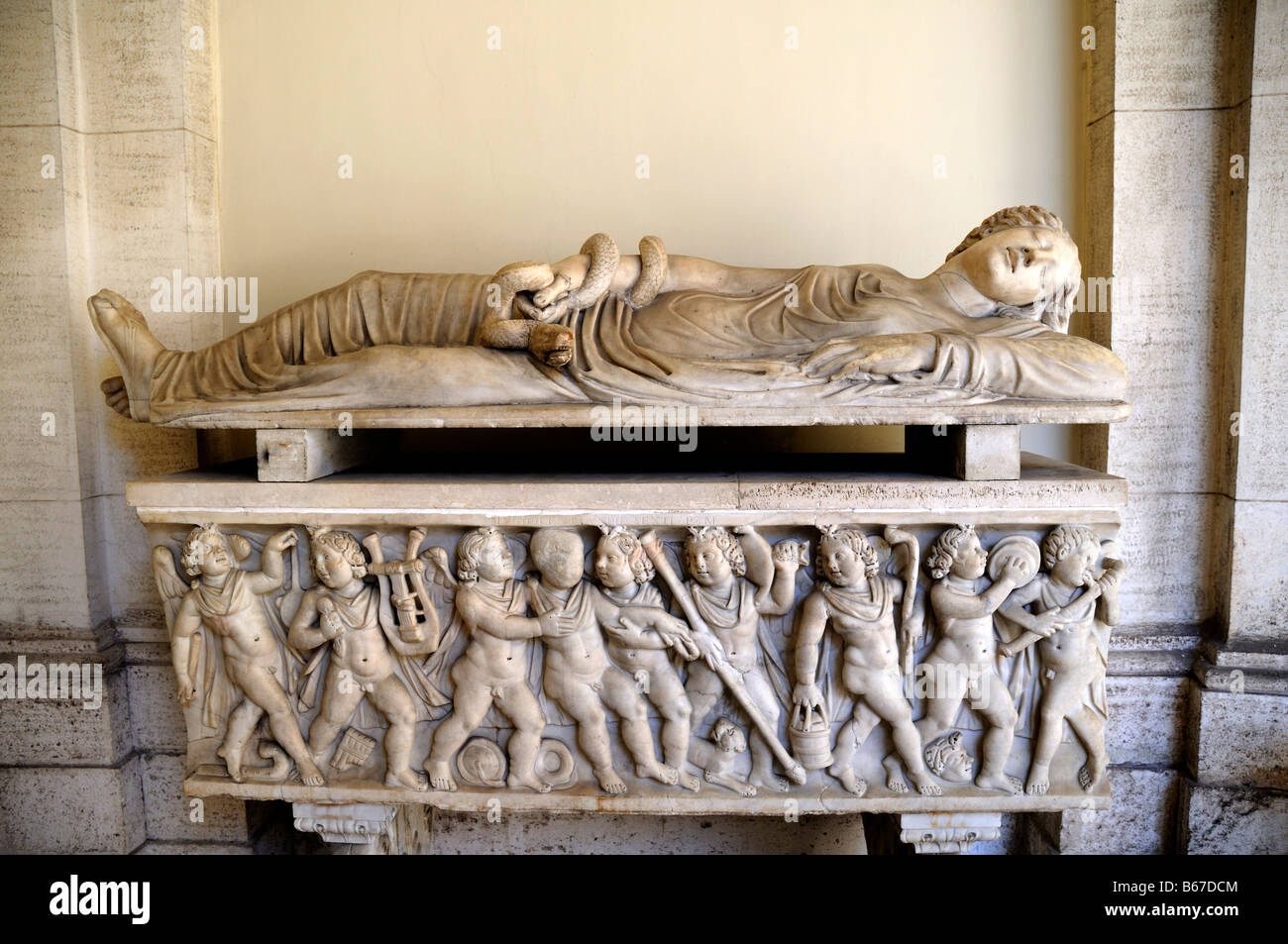Sarcophagus in the Vatican Museum in Rome, Italy Stock Photo - Alamy