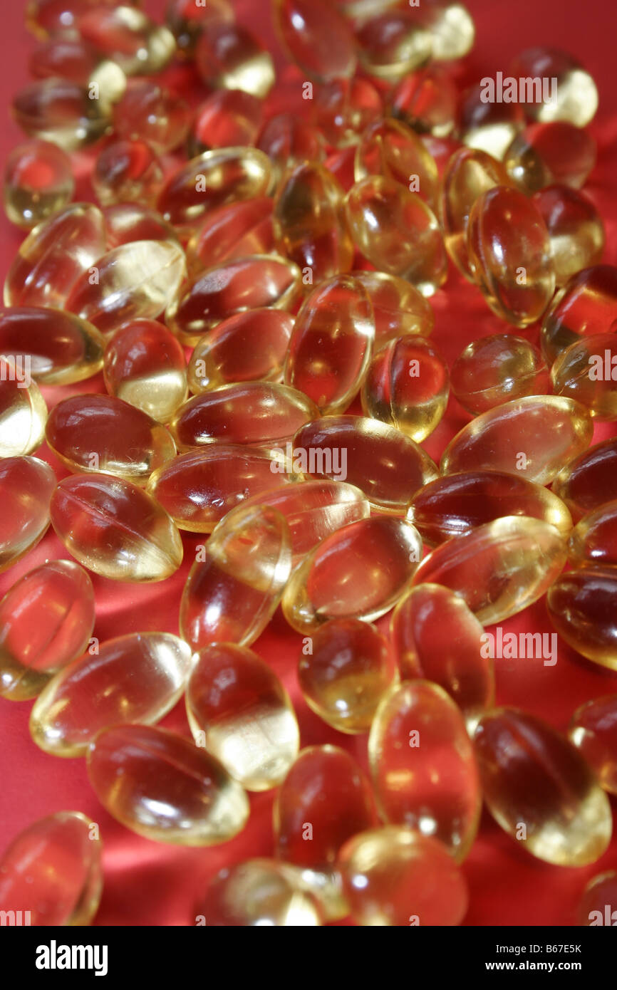 Vitamin E capsules Stock Photo - Alamy