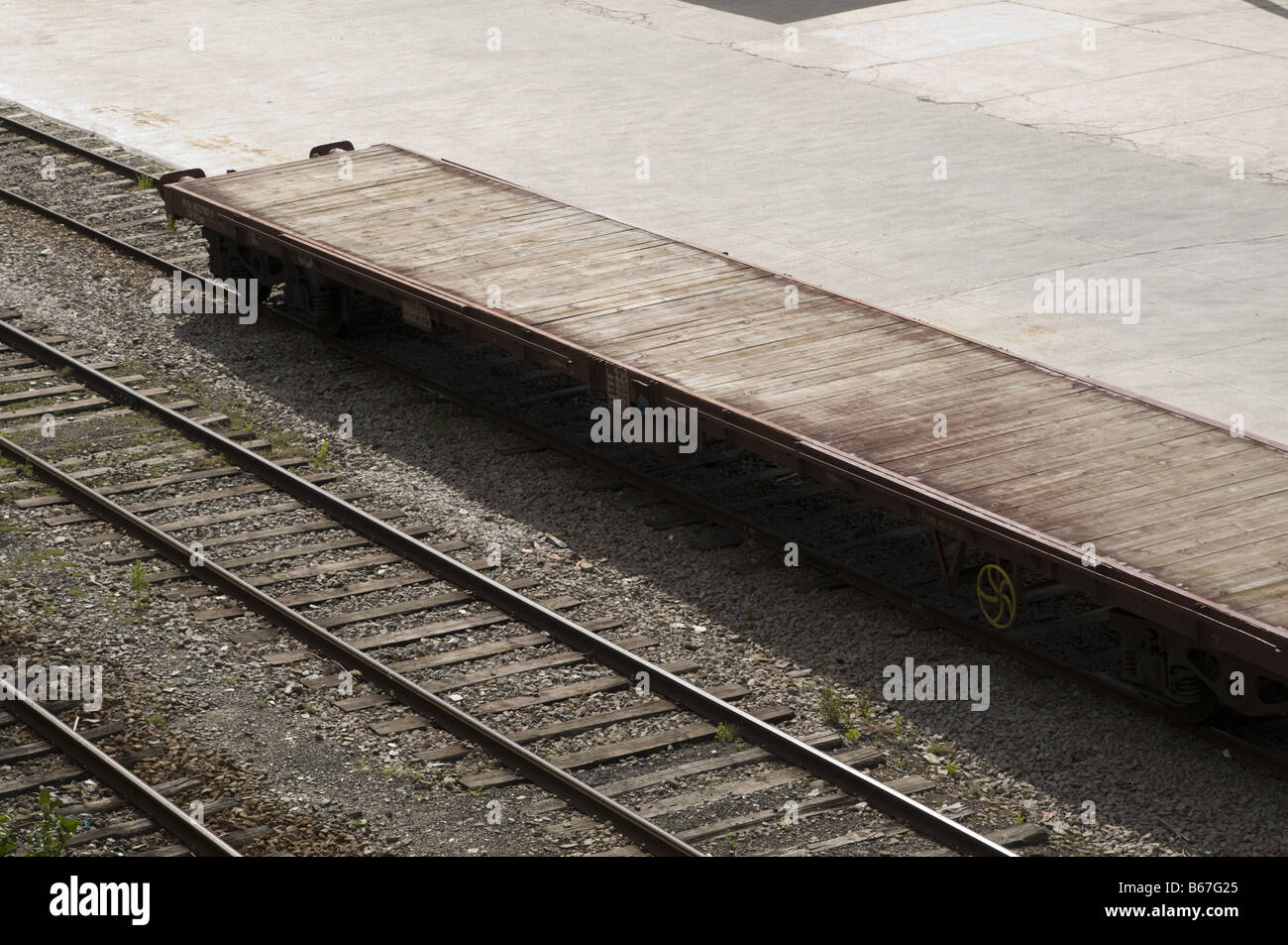 empty freight train Stock Photo - Alamy