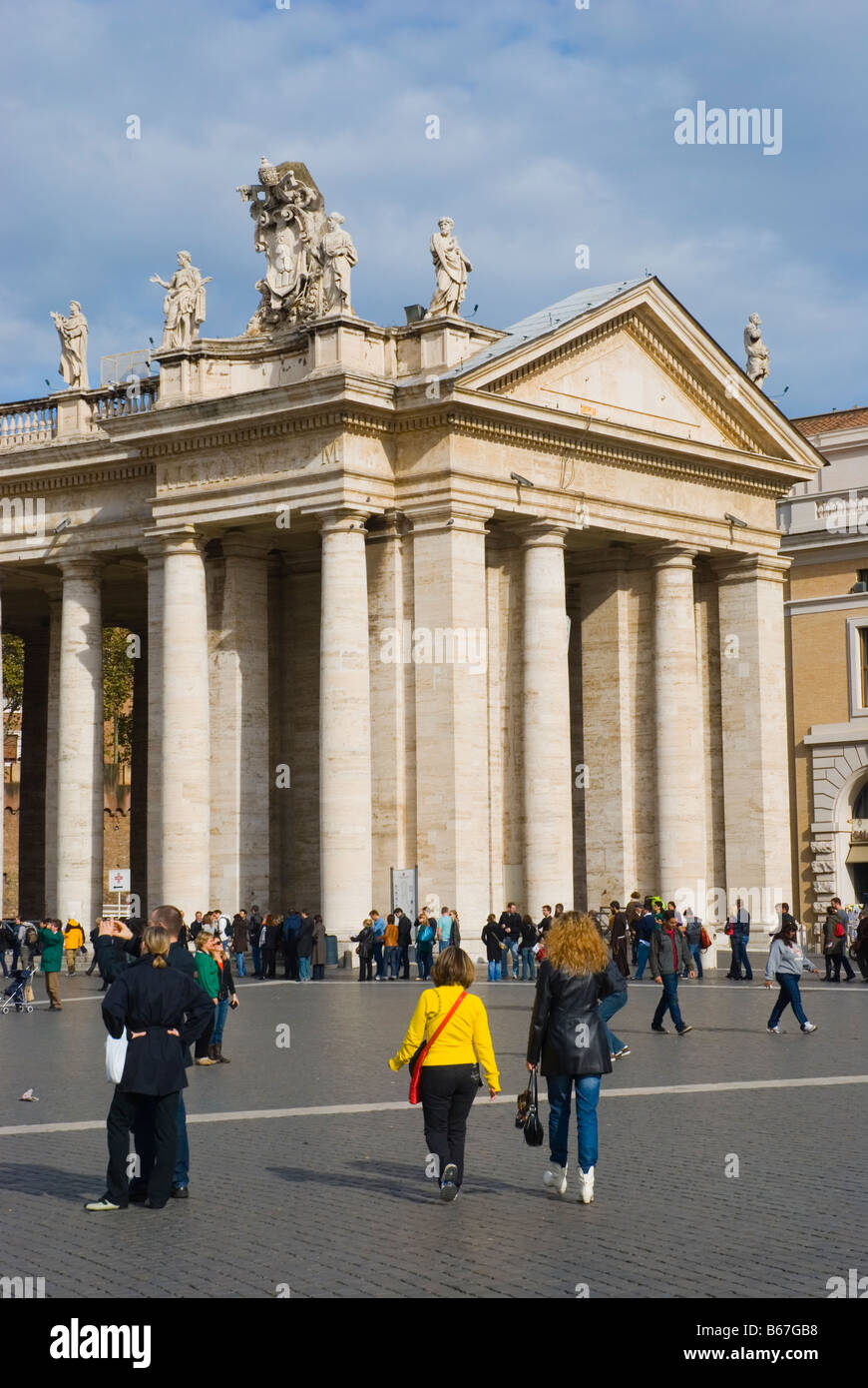 Piazza Pio XII in Vatican Rome Italy Europe Stock Photo - Alamy