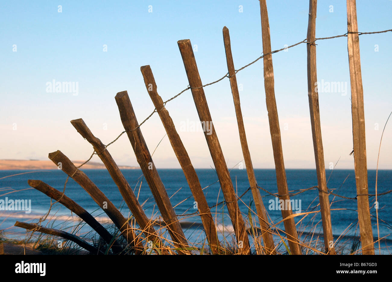 Collapsing sea fence Stock Photo - Alamy