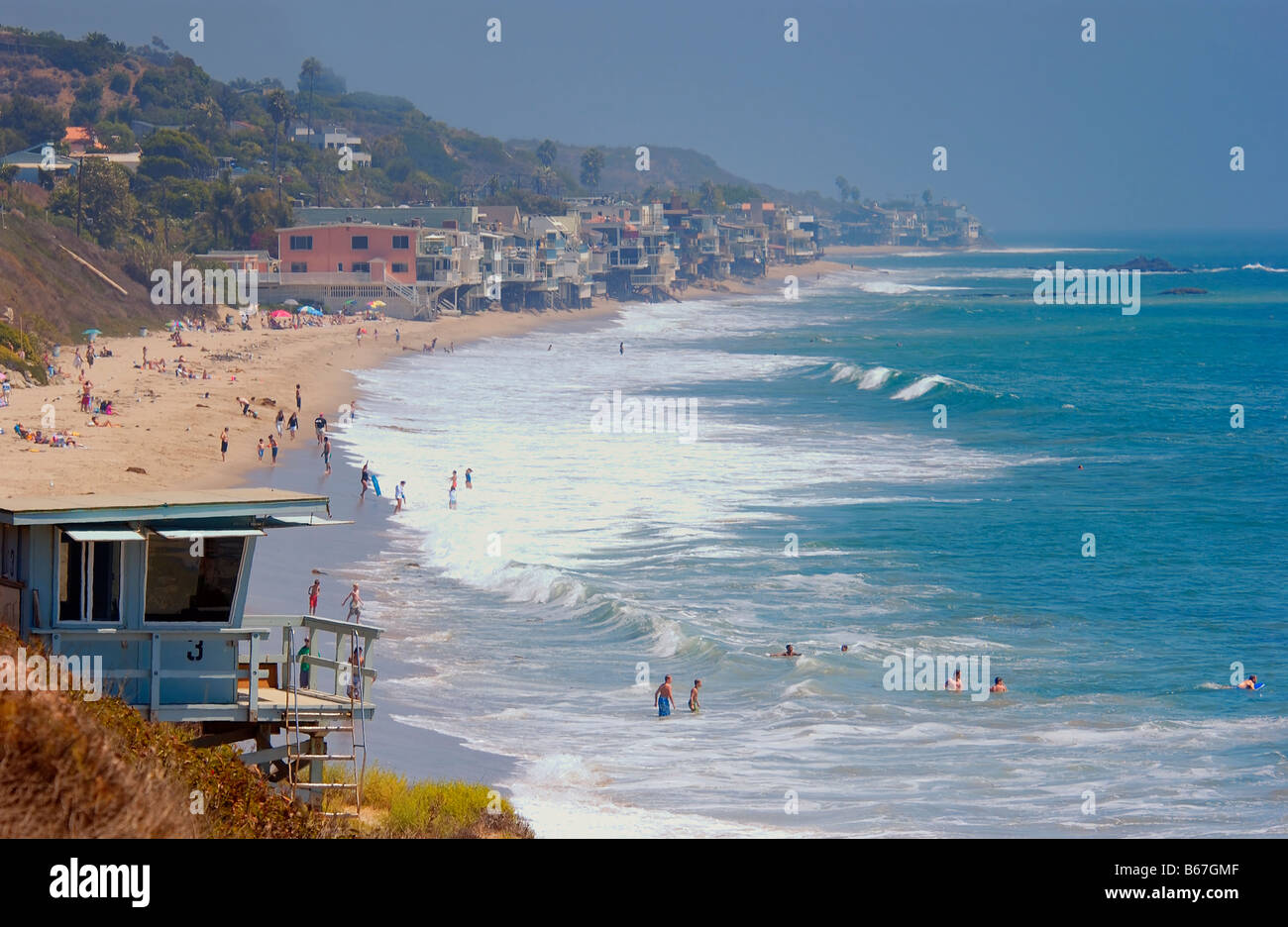 people on the beach in malibu ca Stock Photo - Alamy