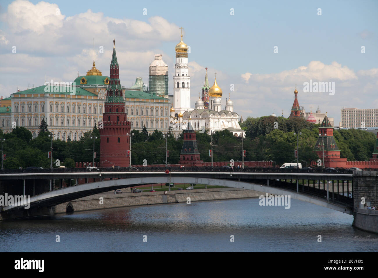 Kremlin Moskva river Moscow Russia city europe Stock Photo - Alamy