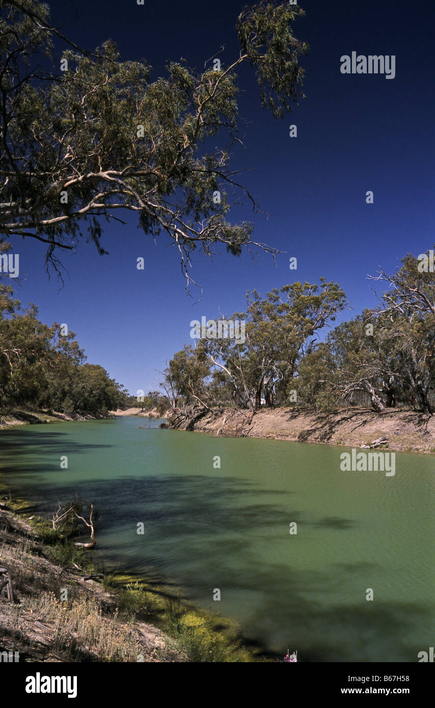 Darling river australia drought hi-res stock photography and images - Alamy