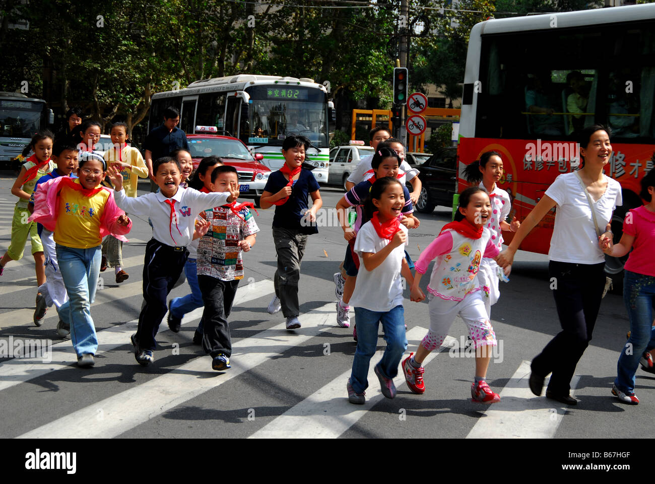 Elementry students hi-res stock photography and images - Alamy