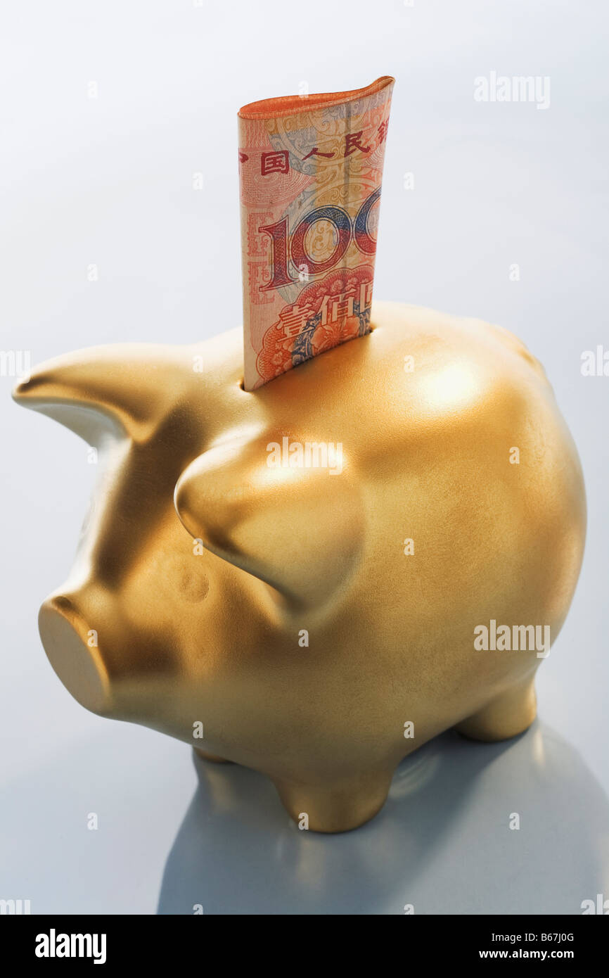 100 yuan bank note hi-res stock photography and images - Alamy