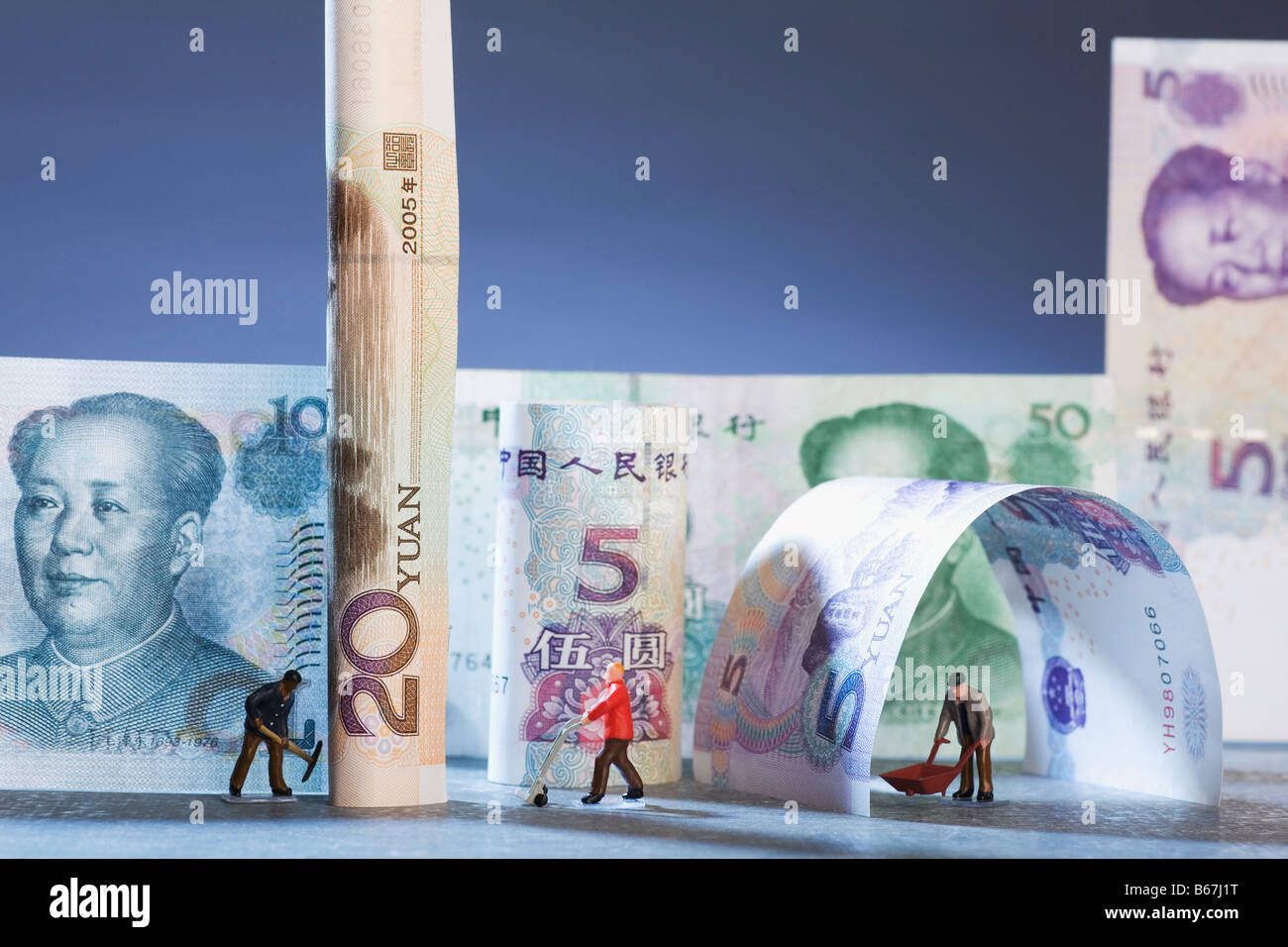 Manual paper making hi-res stock photography and images - Alamy