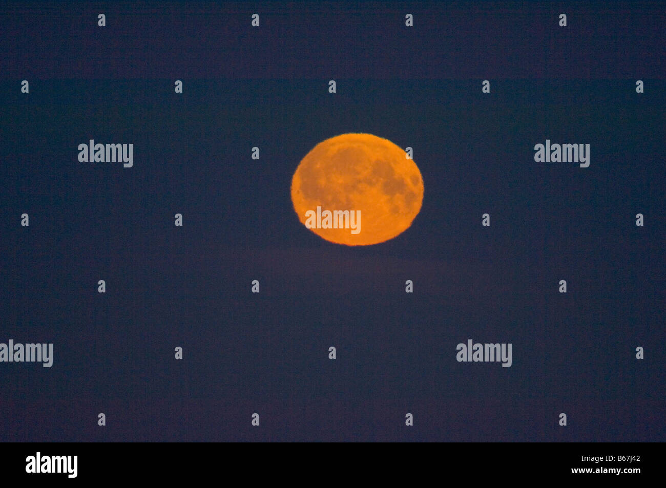 Full moon over water fall hi-res stock photography and images - Alamy