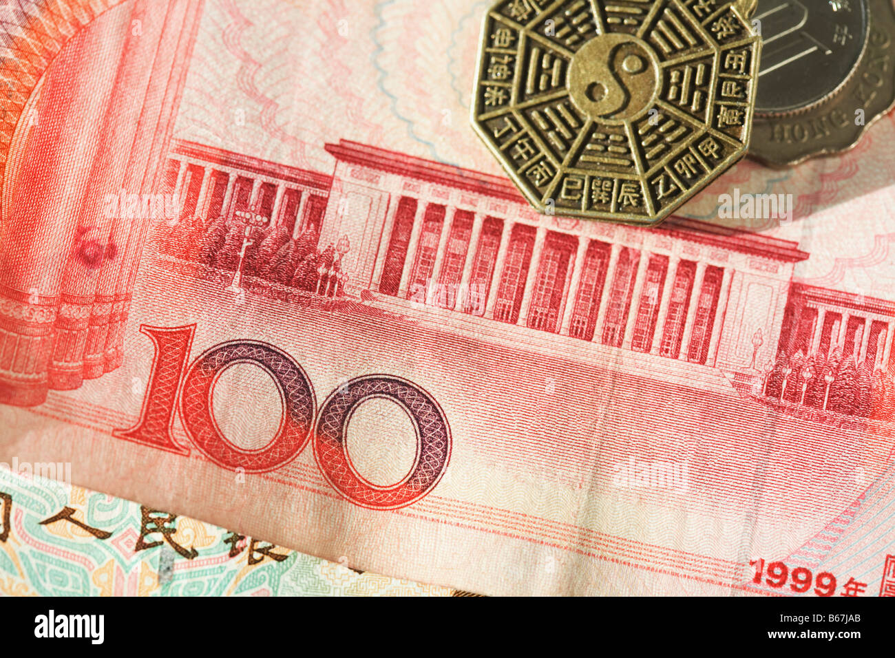 100 yuan note hi-res stock photography and images - Alamy