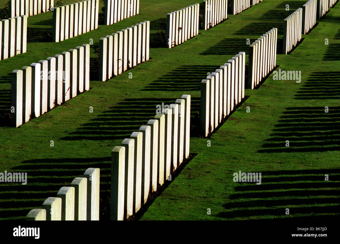 WARLENCOURT BRITISH CEMETERY SOMME FRANCE 11 02 FIRST WORLD WAR ...