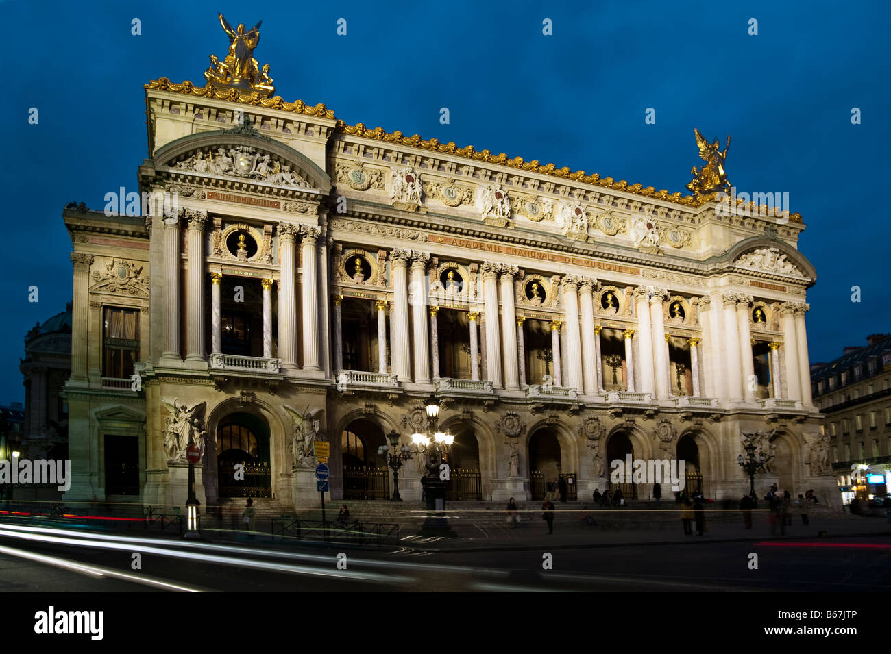 Opera garnier front facade hi-res stock photography and images - Alamy