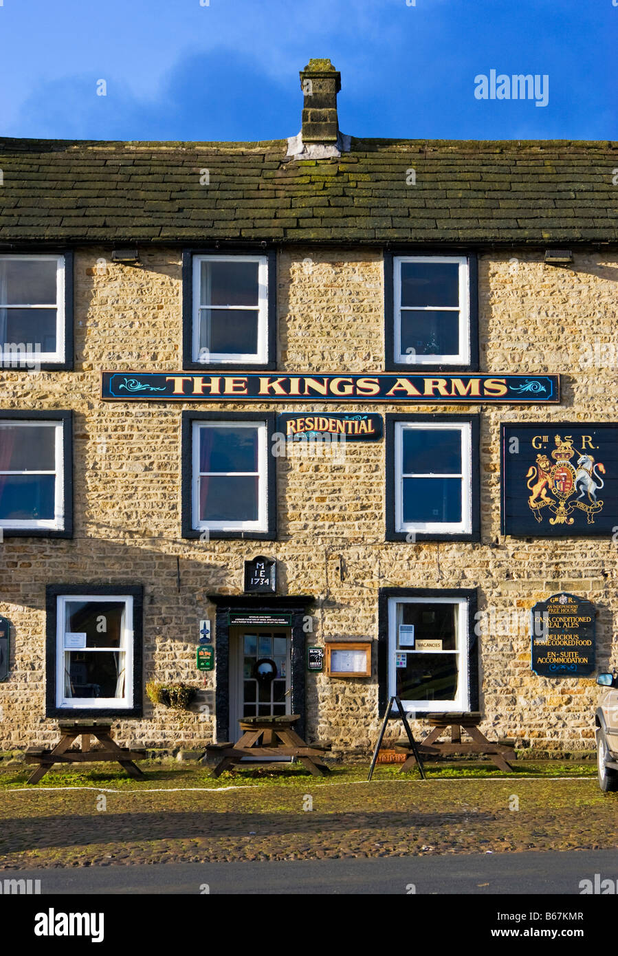 Typical old Yorkshire pub, The Kings Arms, in the village of Reeth in ...