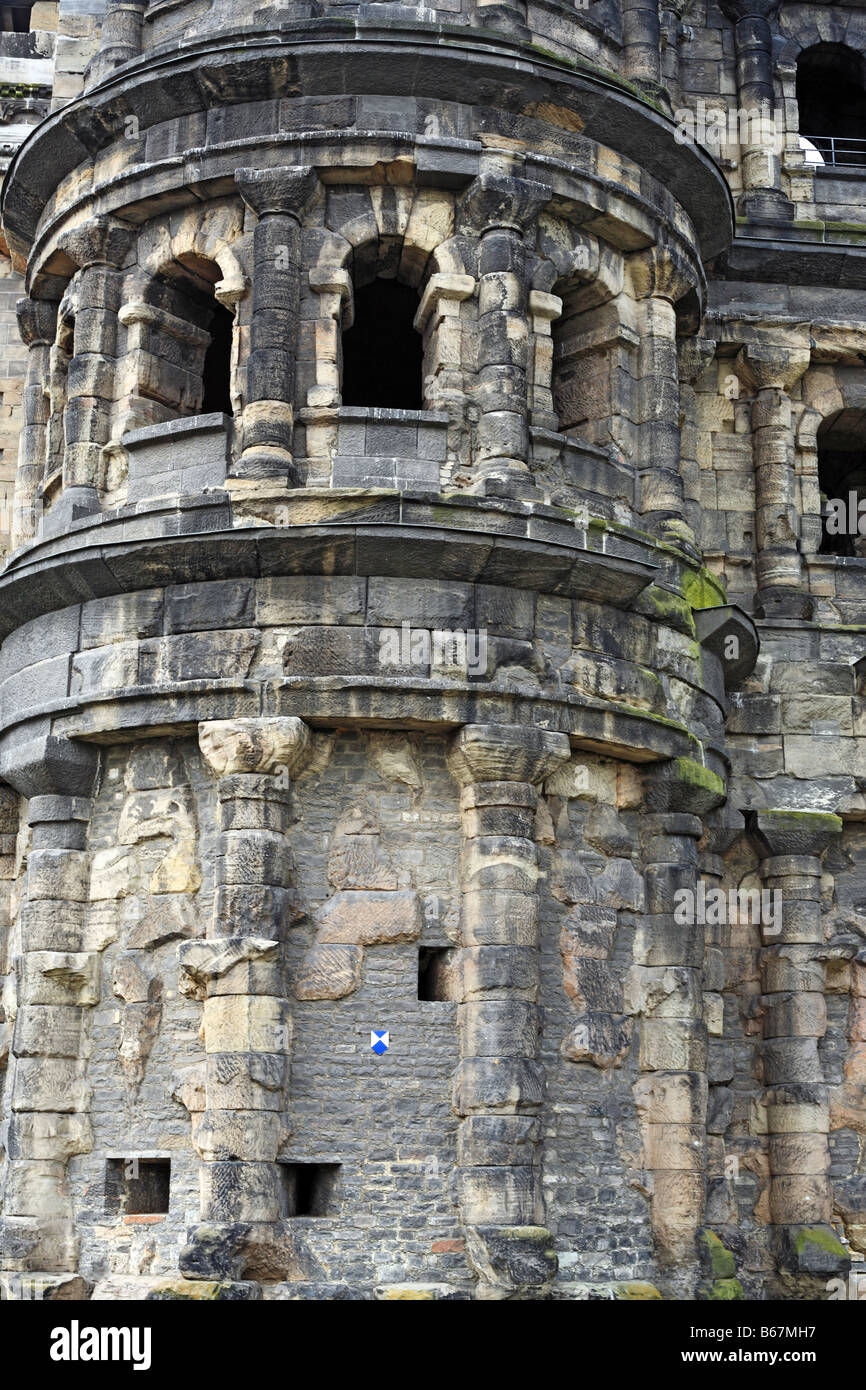 Roman city gate Porta Nigra (180 AD), UNESCO World Heritage Site, Trier ...