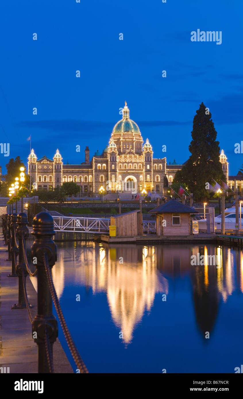 Night vancouver island british columbia hi-res stock photography and ...