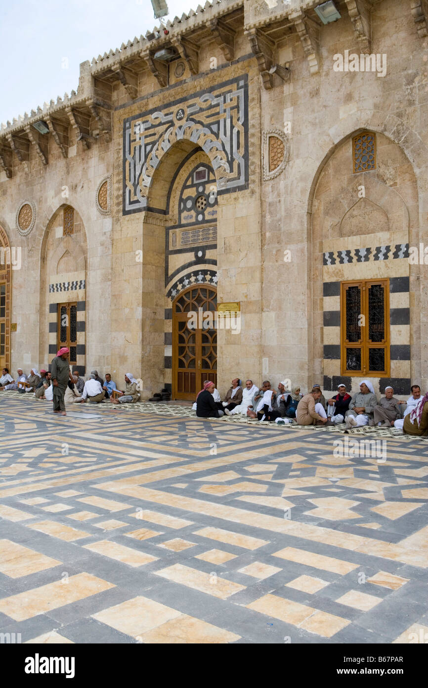 Courtyard of Aleppo Great Mosque, Aleppo, Syria, Asia Stock Photo - Alamy