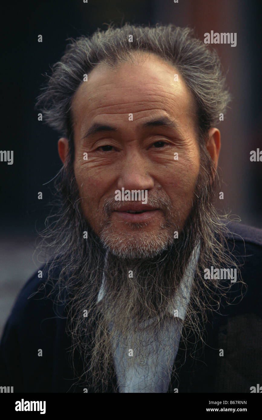 Older chinese man with beard, local man, Shanghai, China Stock Photo ...