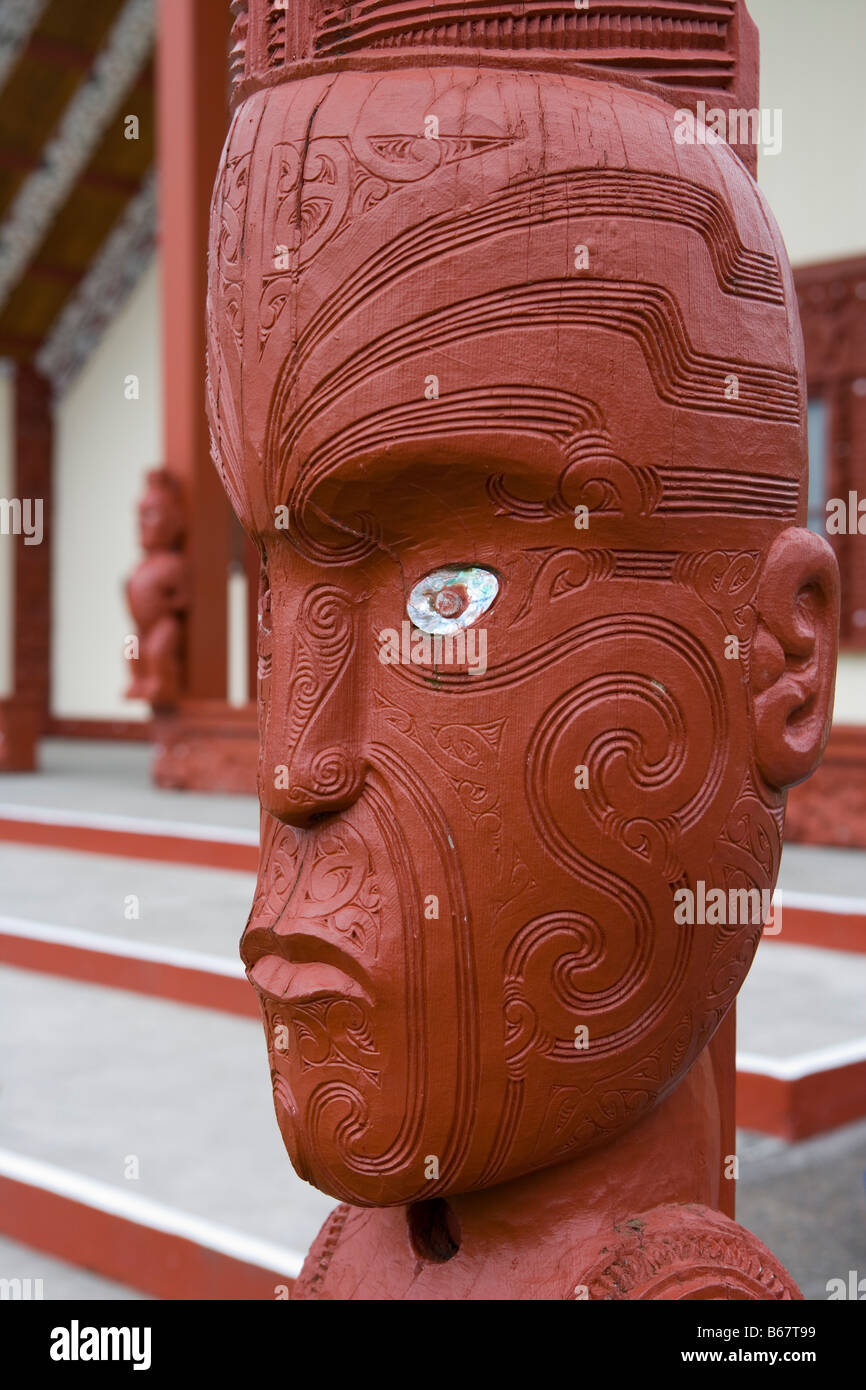 Maori Carving at Rotowhio Marae Meeting House Entrance, Te Puia ...