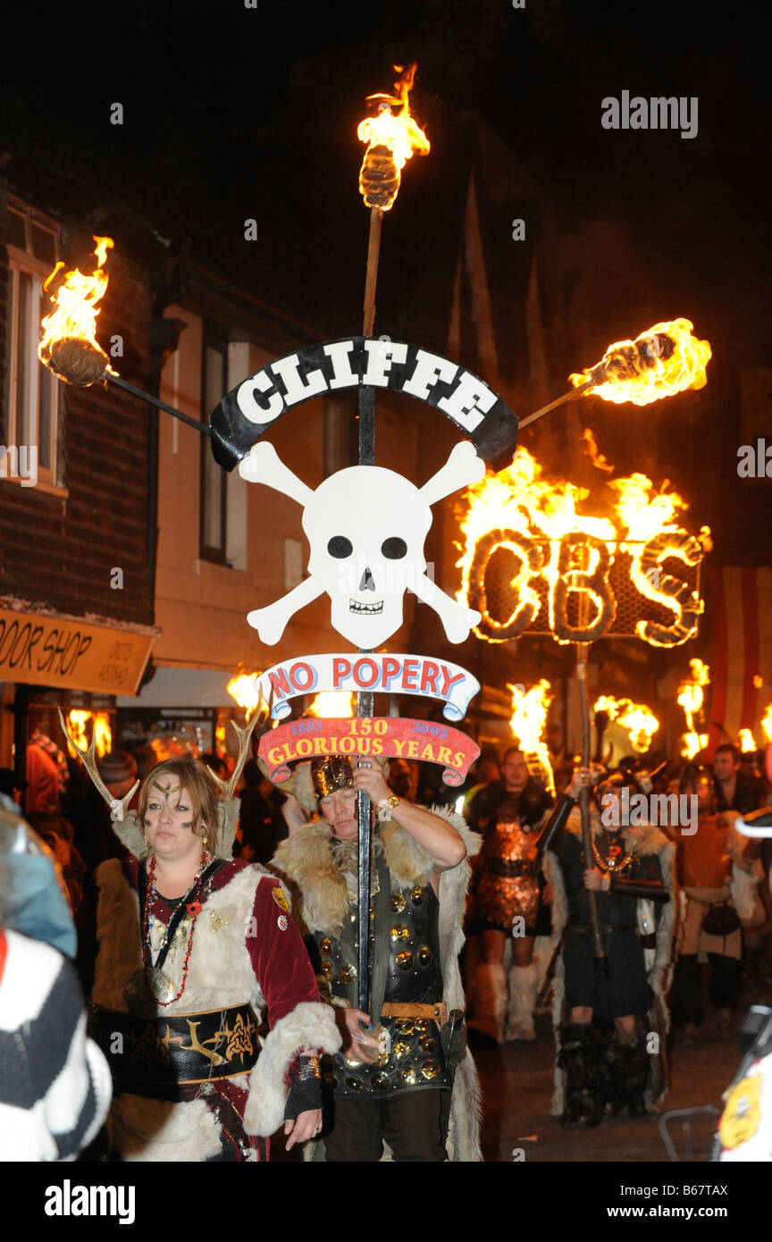 The Cliffe Bonfire Society at the Lewes Bonfire Celebrations Sussex ...