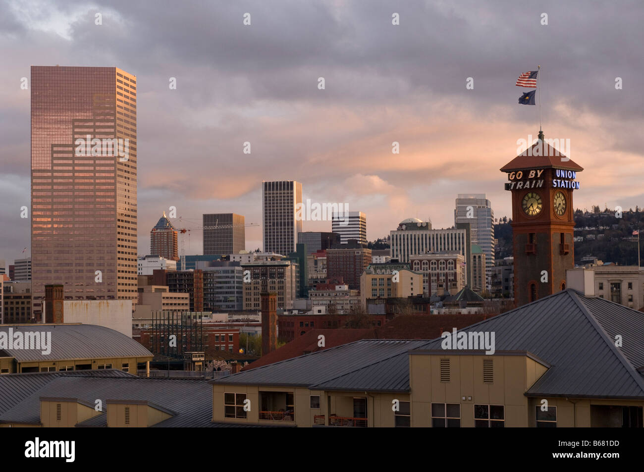 Oregon railroad station hi-res stock photography and images - Alamy