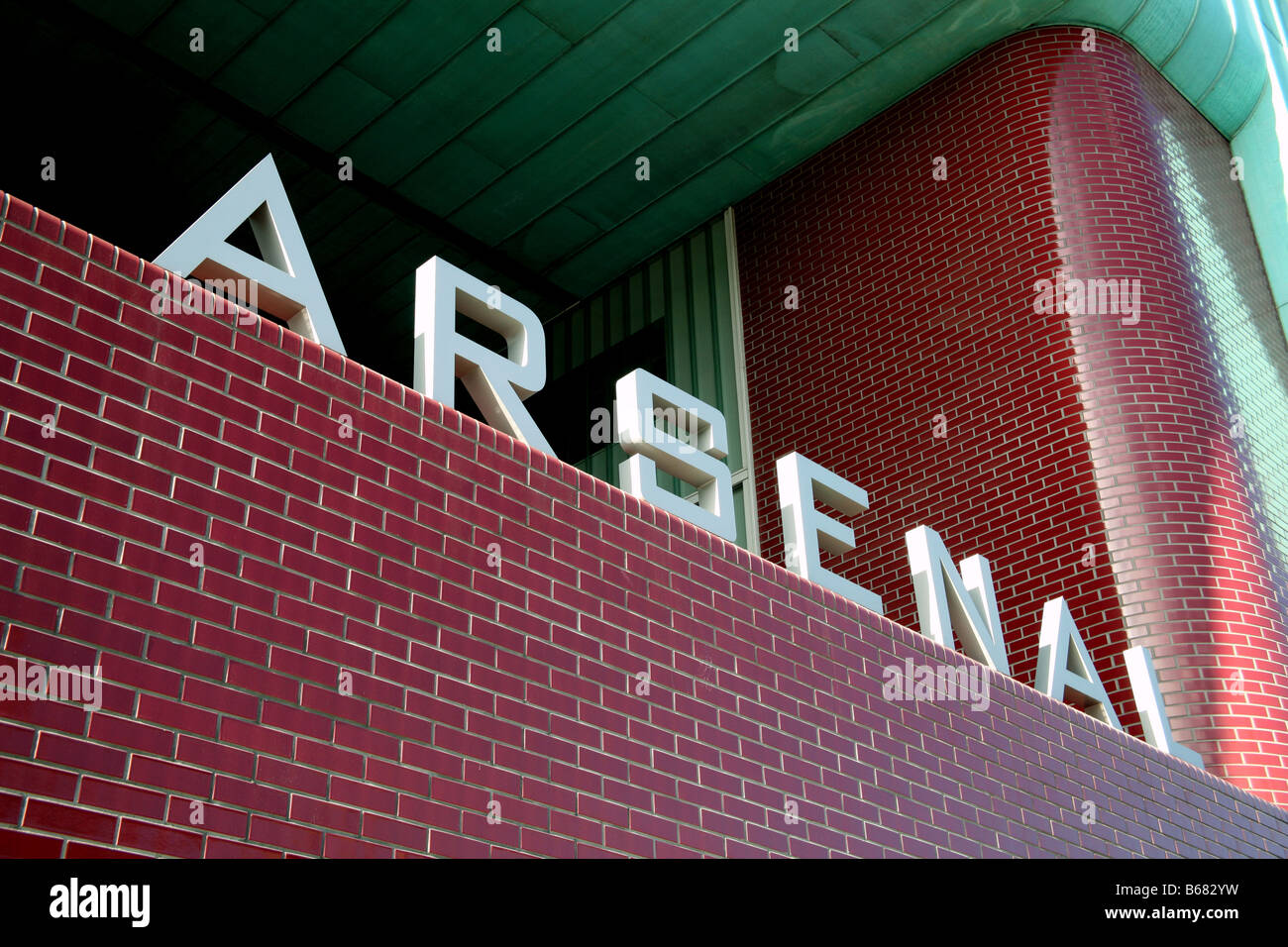 Arsenal Emirates Stadium North London Stock Photos & Arsenal Emirates ...