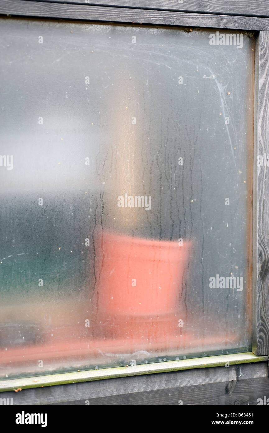 Condensation window frost hi-res stock photography and images - Alamy