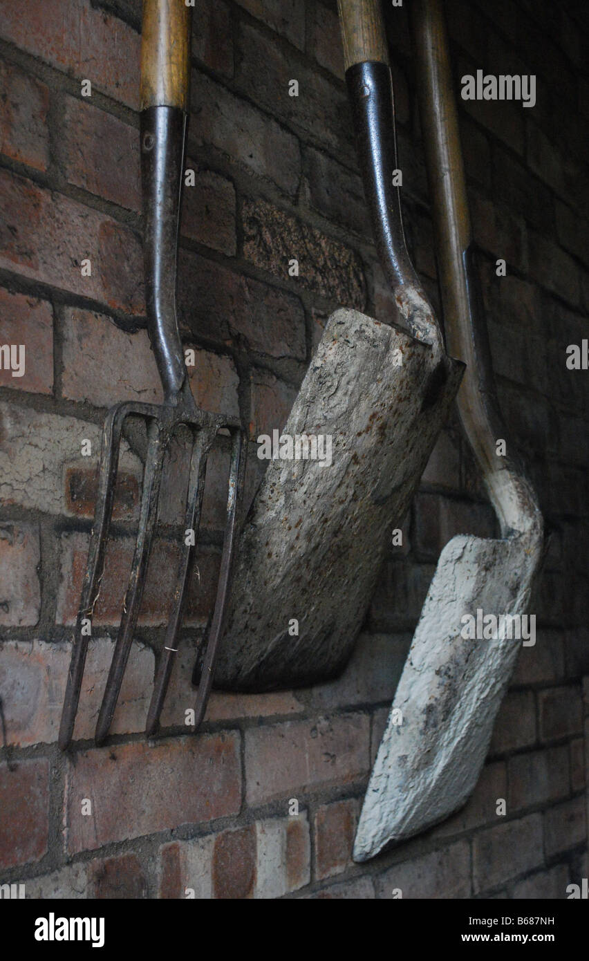 Brick built shed hi-res stock photography and images - Alamy