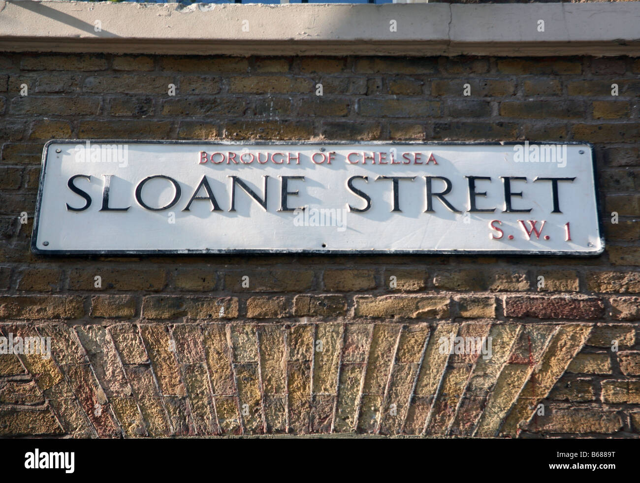 Sloane street hi-res stock photography and images - Alamy