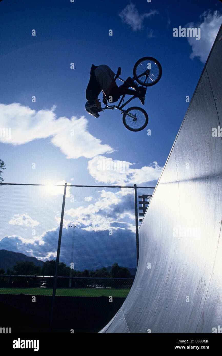 Bmx vert hi-res stock photography and images - Alamy