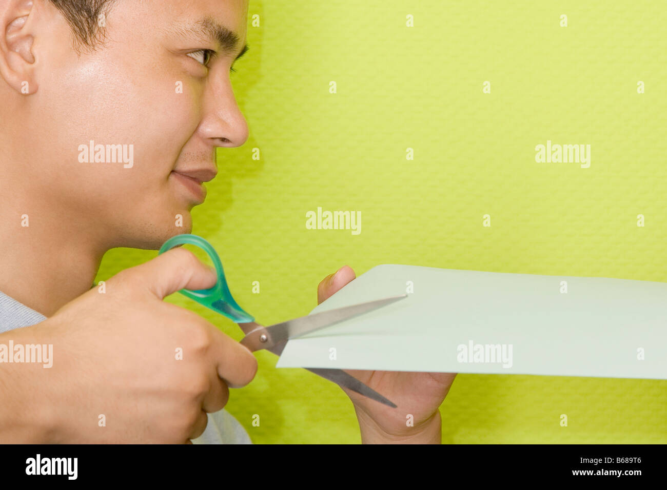 Cutting head paper person hi-res stock photography and images - Alamy
