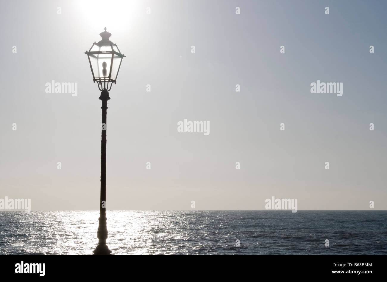 Streetlight landscape hi-res stock photography and images - Alamy