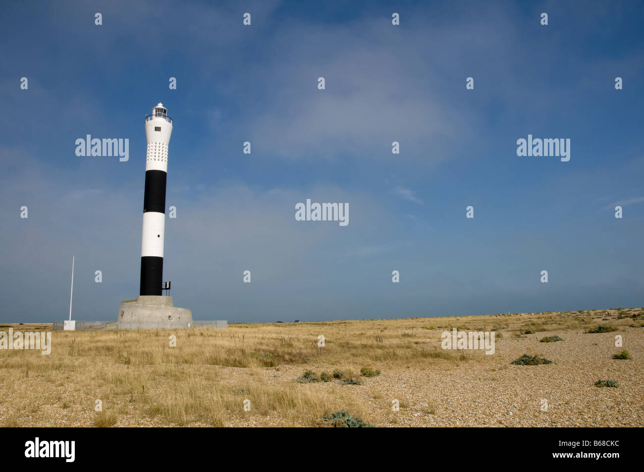 New dungeness lighthouse sky architecture hi-res stock photography and ...