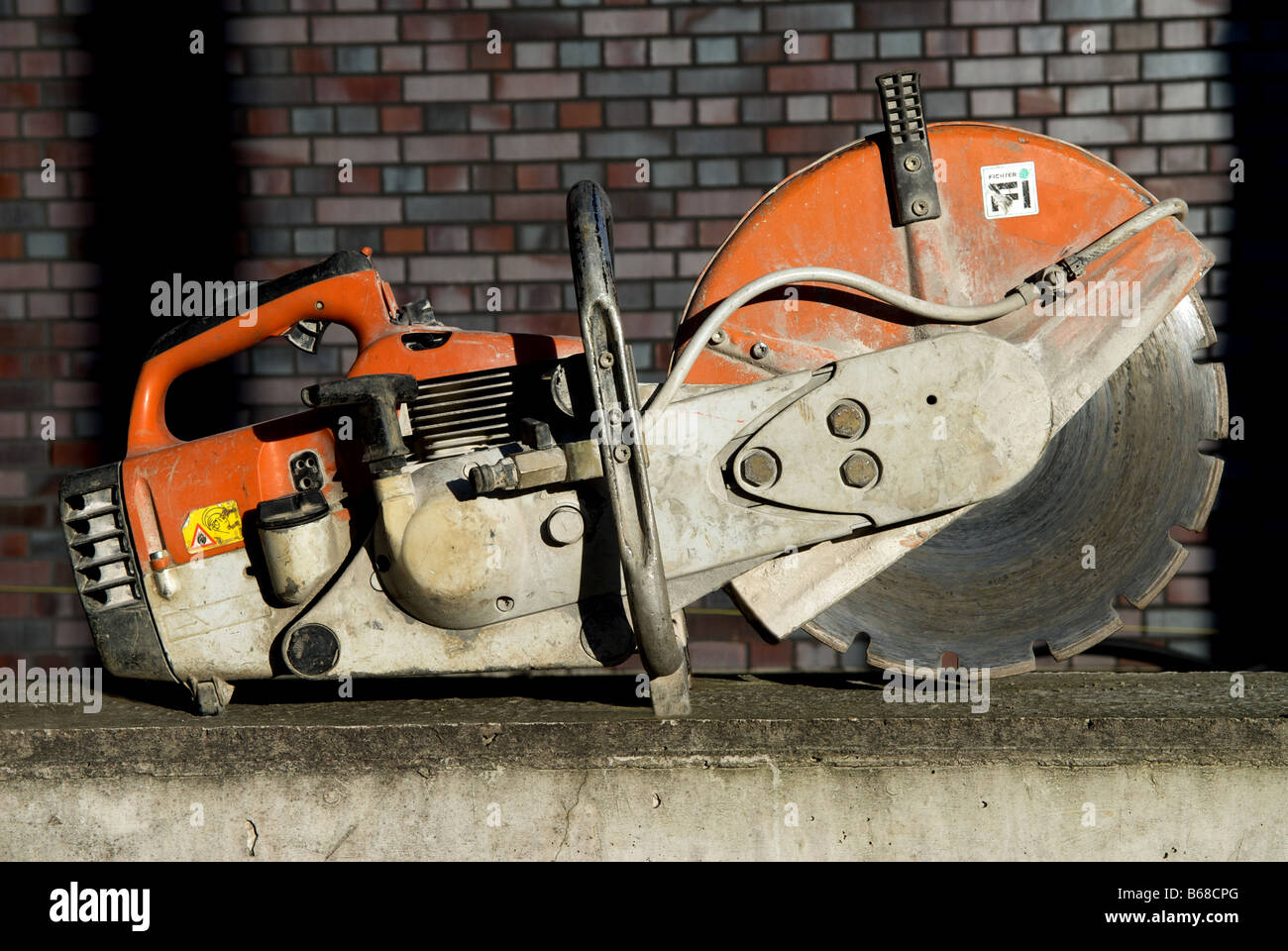 Hand held disc cutter hi-res stock photography and images - Alamy