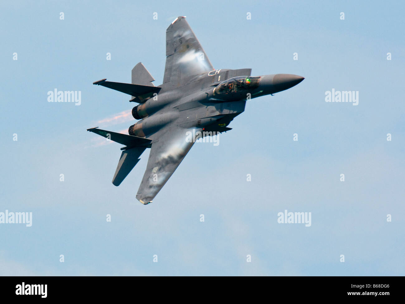 USAF F-15 Eagle Fighter Jet Stock Photo - Alamy