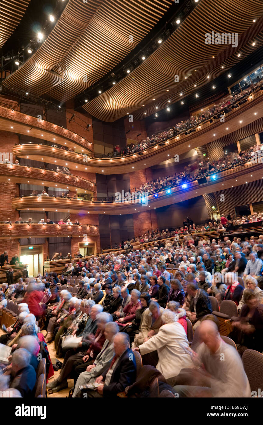 Donald gordon theatre hi-res stock photography and images - Alamy