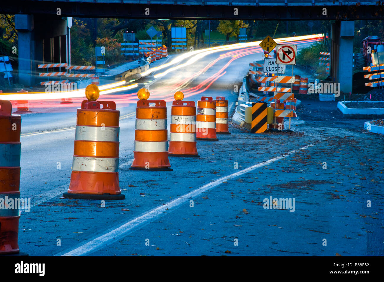 Site traffic control signs hi-res stock photography and images - Alamy