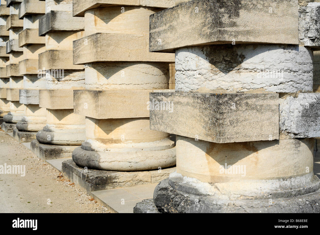 Column, Saline Royale (Royal Saltworks), architect Claude Nicolas ...