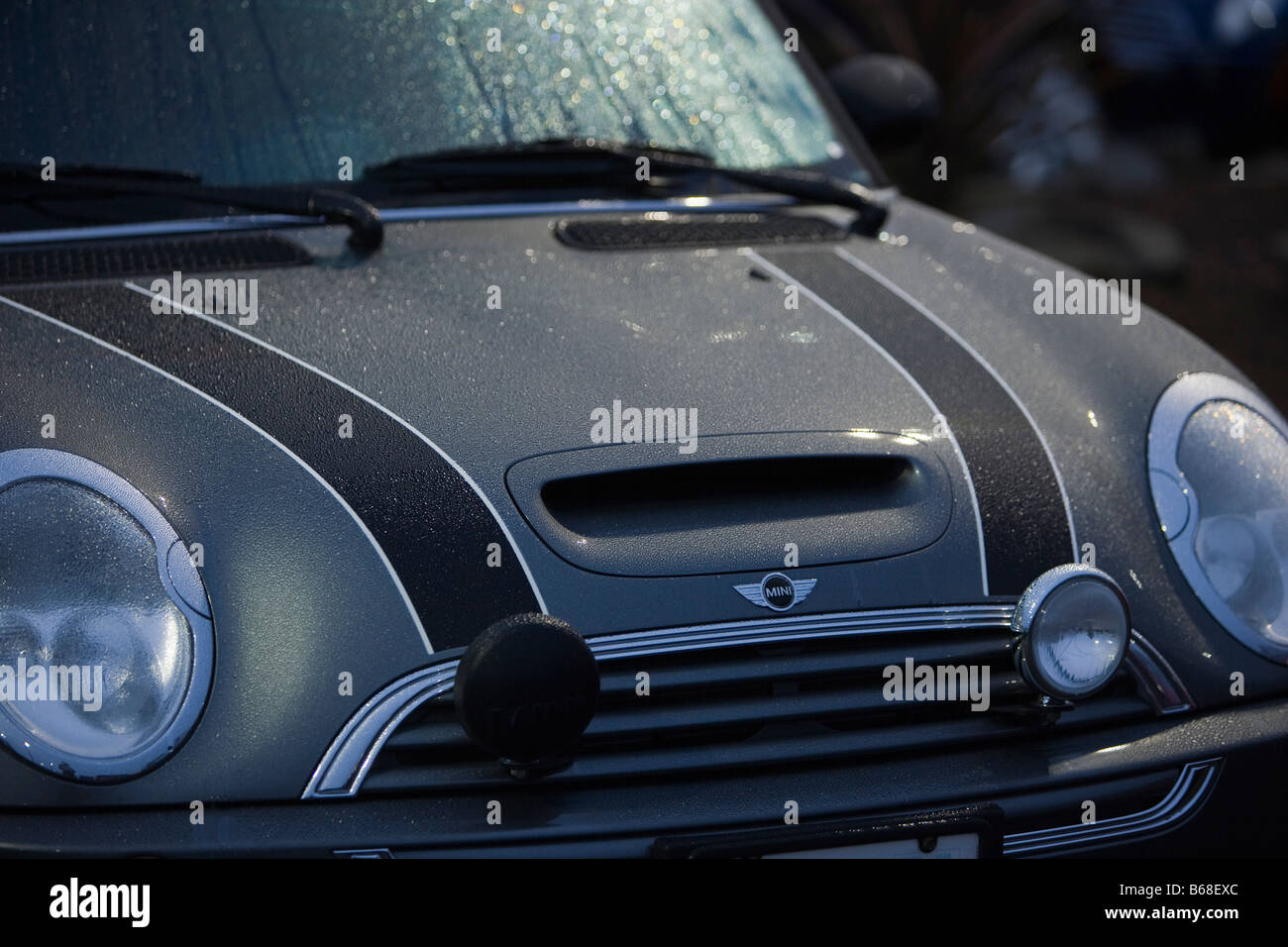Mini cooper car silver hi-res stock photography and images - Alamy