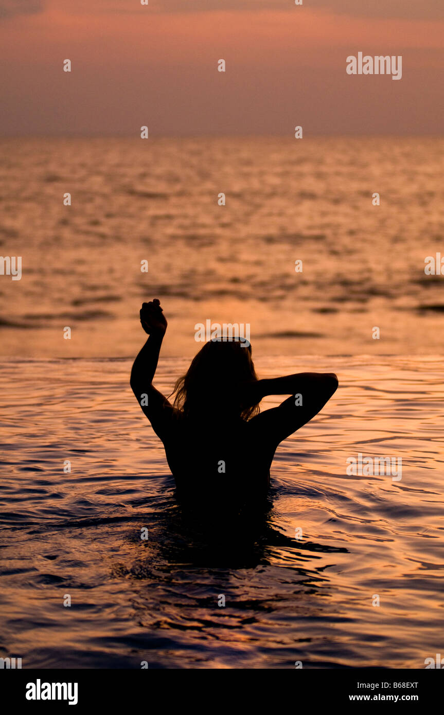 Silhouette swimming pool hi-res stock photography and images - Alamy