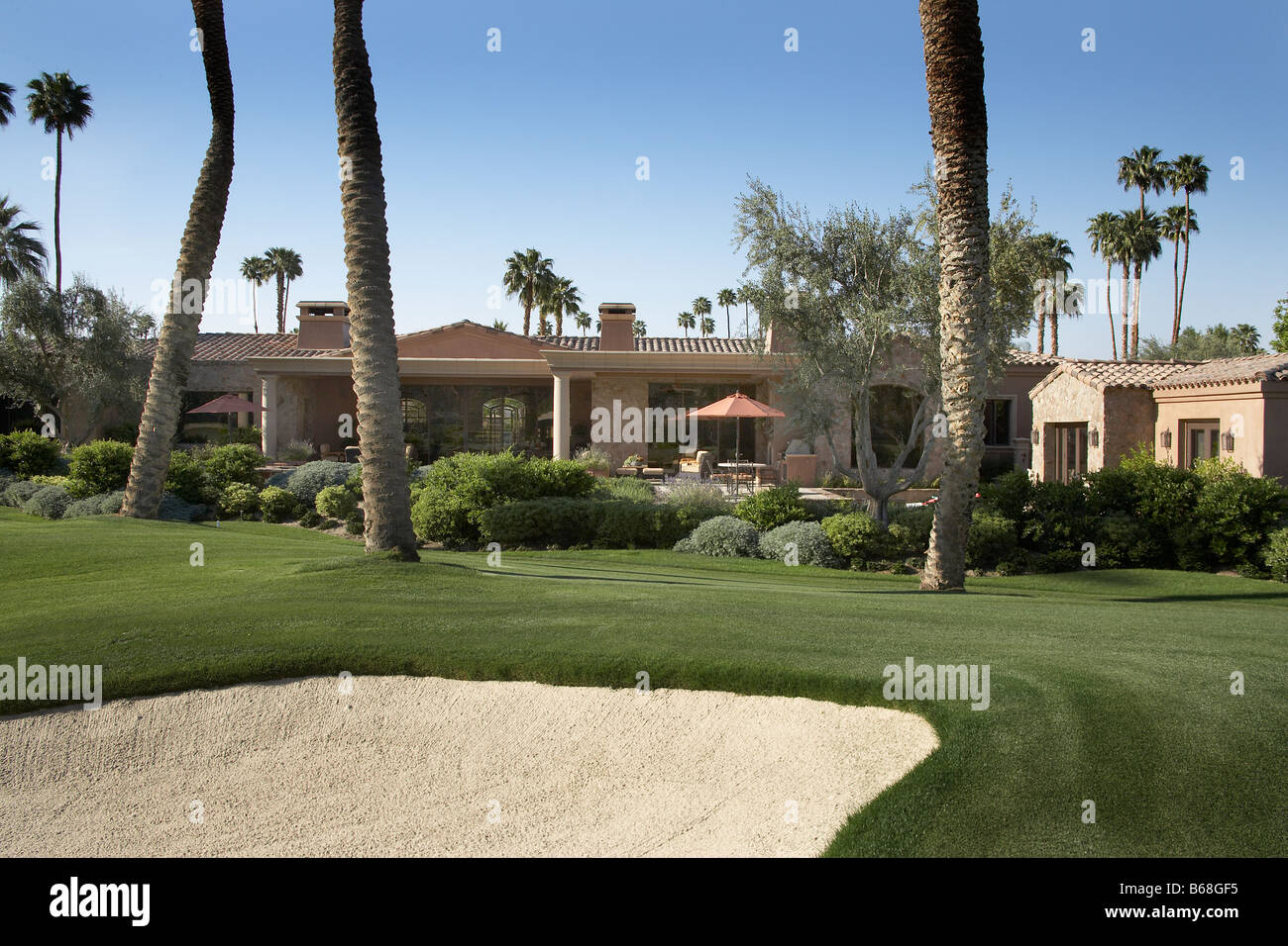 house on the golf course Stock Photo - Alamy