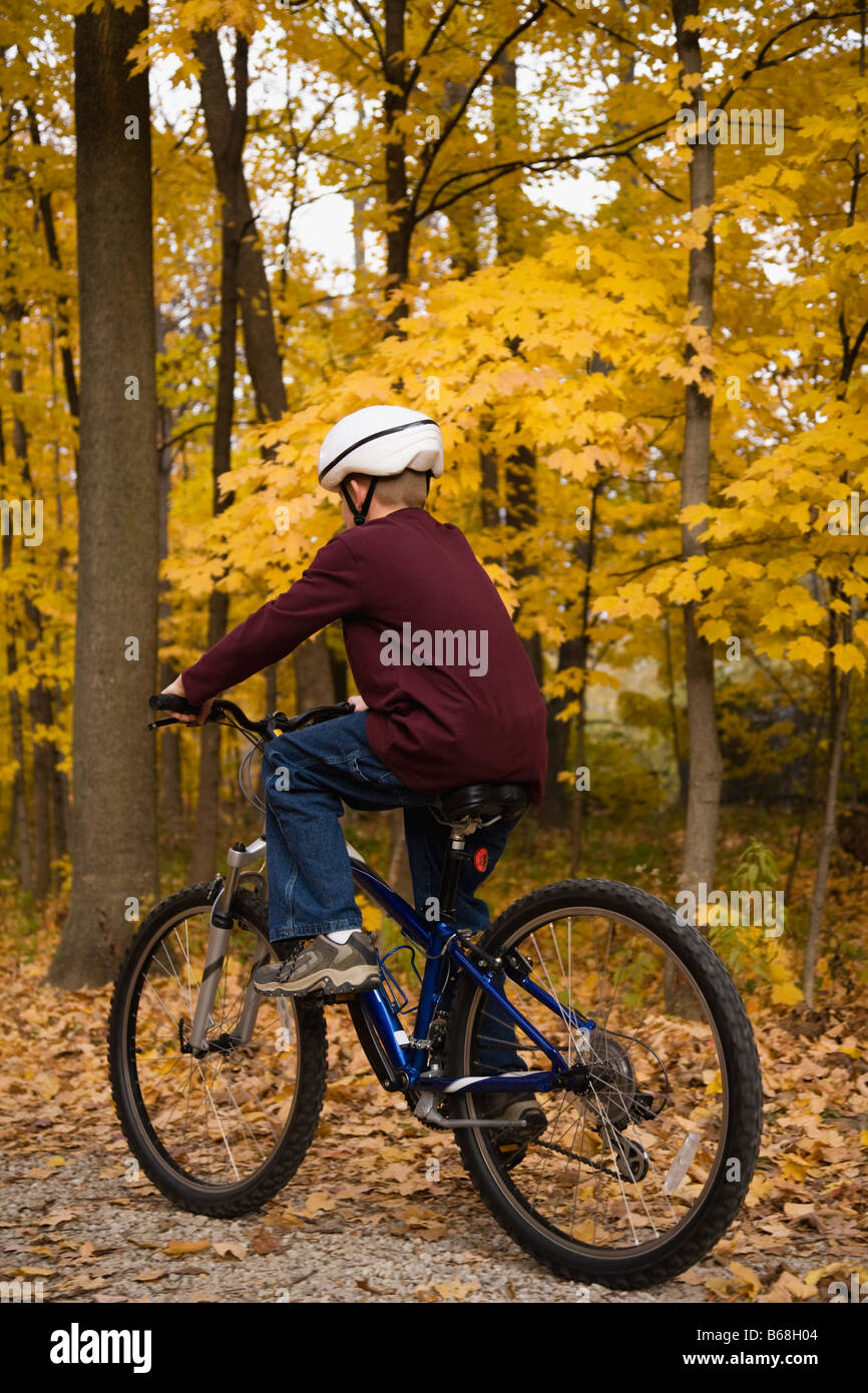 Child fall bicycle hi-res stock photography and images - Alamy