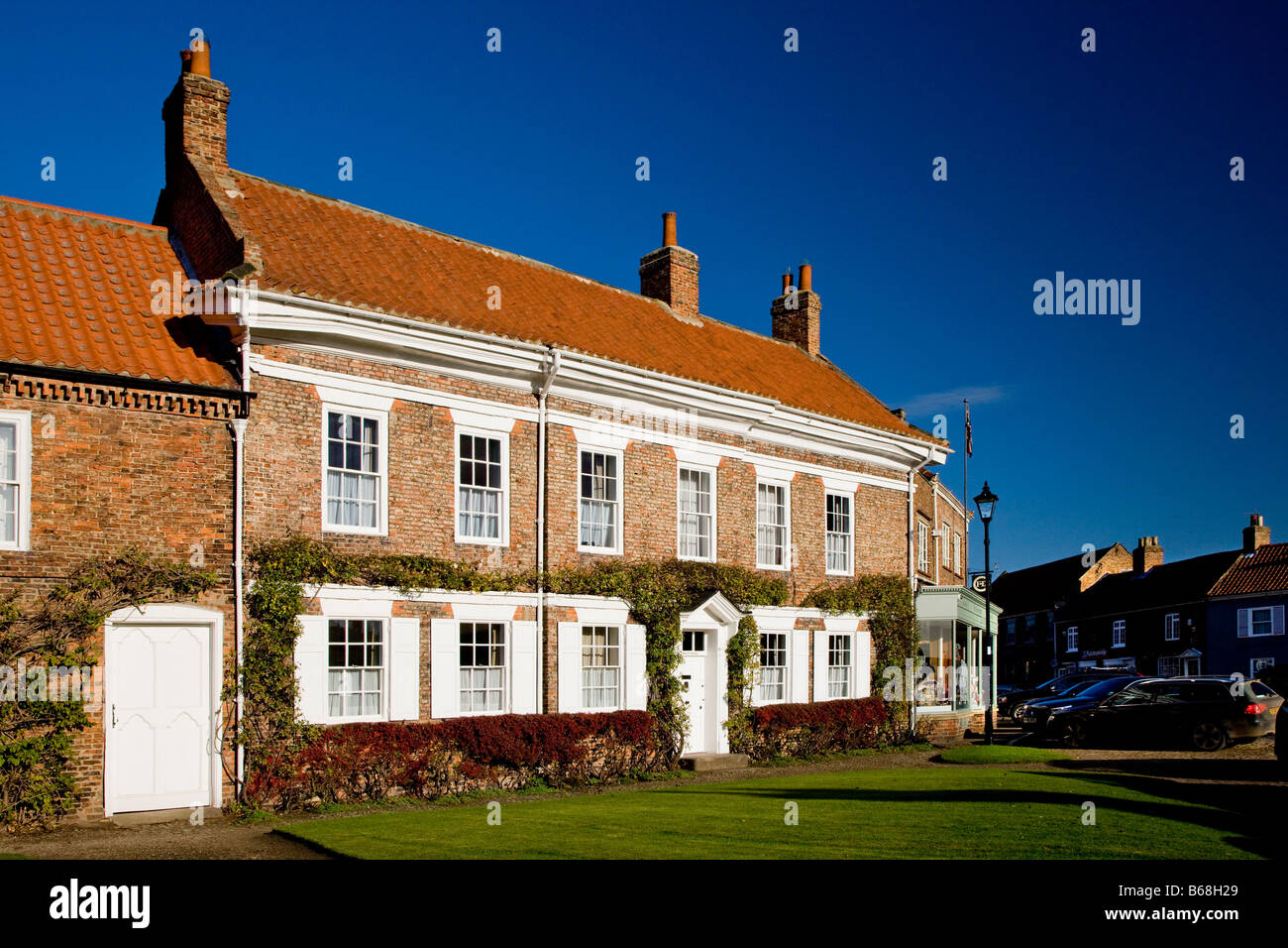 Easingwold yorkshire market town hi-res stock photography and images ...