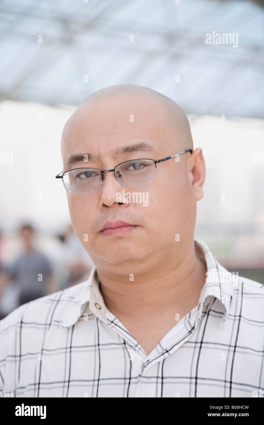 Portrait of a mid adult man Stock Photo - Alamy