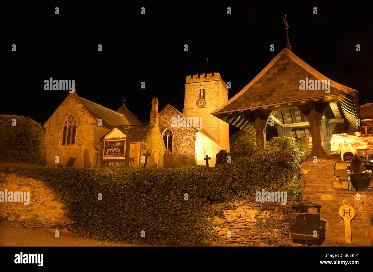 Typical english devon village hi-res stock photography and images - Alamy