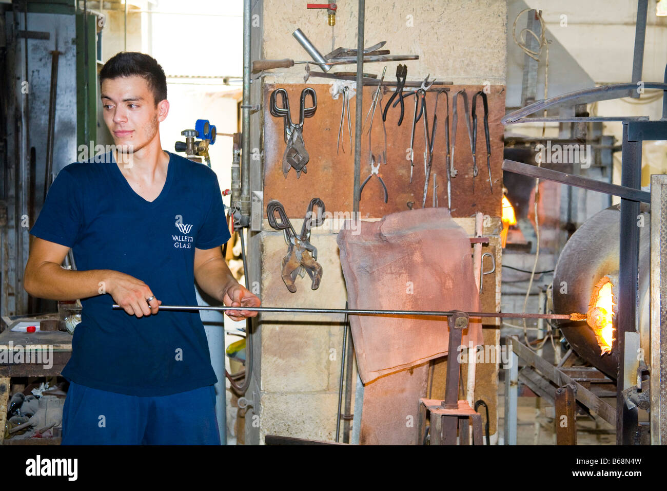 Malta glass craft hi-res stock photography and images - Alamy