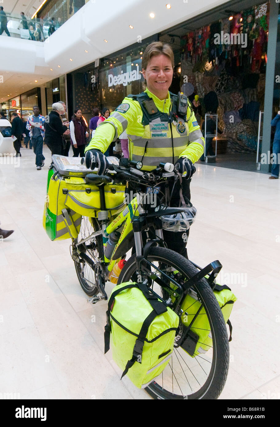 A paramedic from the London ambulance cycle response unit in London ...