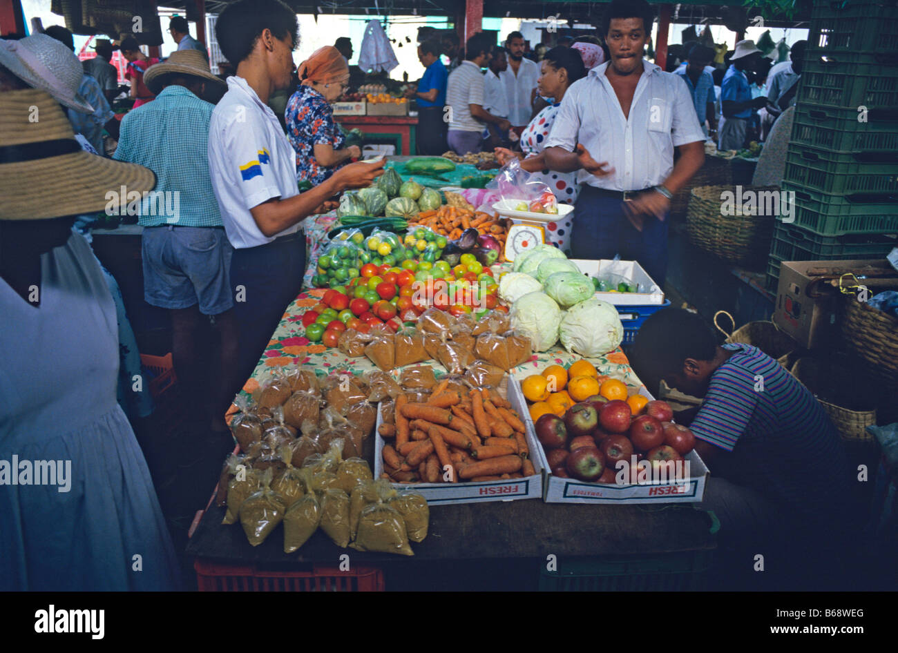 The Victoria fruit and vegetable market on Mahe in the Seychelles Stock ...